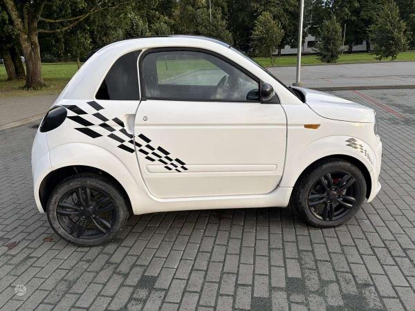 White Microcar DUE 2024 in Gargzdai, with an engine capacity of 0.48 L and mileage of 2 thousand km for 8999 €, photo 7 on AUTOMOTO.COM.LV