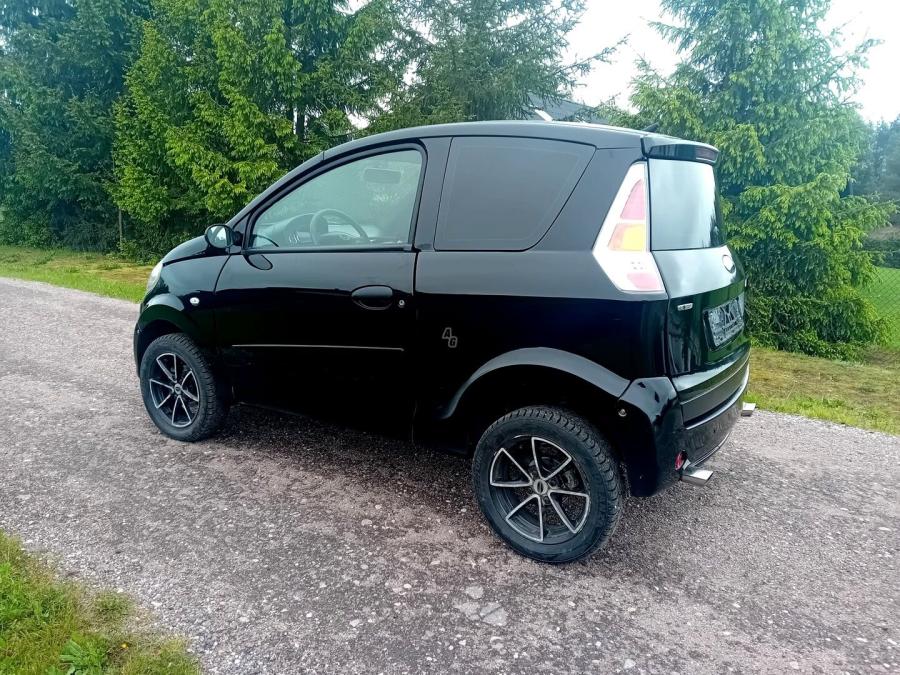 Black Microcar M.GO 2011 in Utena, with an engine capacity of 0.50 L and mileage of 4 thousand km for 2800 €, photo 6 on AUTOMOTO.COM.LV