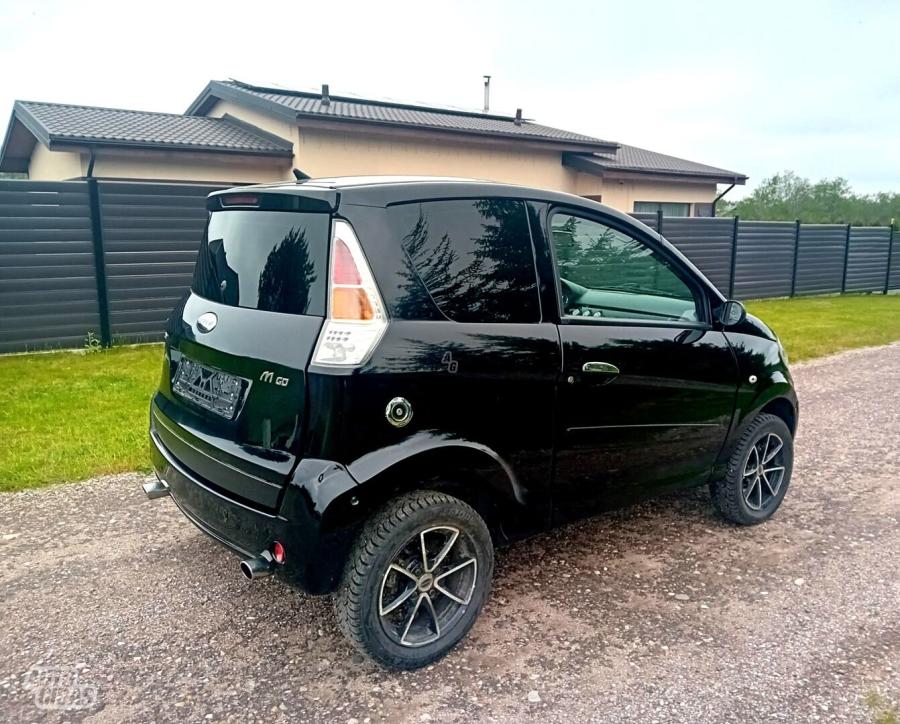 Black Microcar M.GO 2011 in Utena, with an engine capacity of 0.50 L and mileage of 4 thousand km for 2800 €, photo 8 on AUTOMOTO.COM.LV