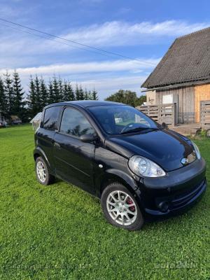 Melns Microcar M.GO 2014 Tallina, ar dzinēja tilpumu 0.48 L un nobraukumu 85 tūkst. km par 3990 €, foto  vietnē AUTOMOTO.COM.LV