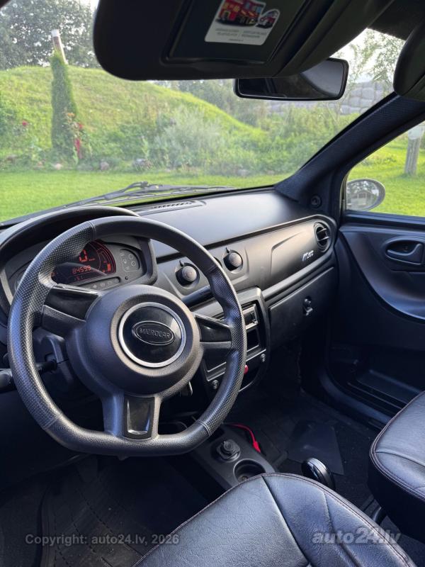 Melns Microcar M.GO 2014 Tallina, ar dzinēja tilpumu 0.48 L un nobraukumu 85 tūkst. km par 3990 €, foto 4 vietnē AUTOMOTO.COM.LV