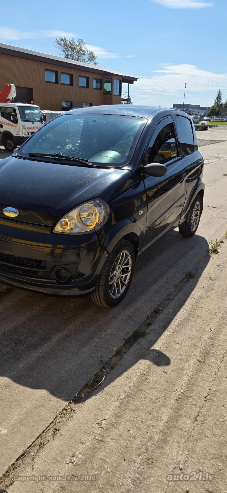 Black Microcar M.GO 2014 in Tallinn, with an engine capacity of 0.49 L and mileage of 0 thousand km for 4900 €, photo 6 on AUTOMOTO.COM.LV