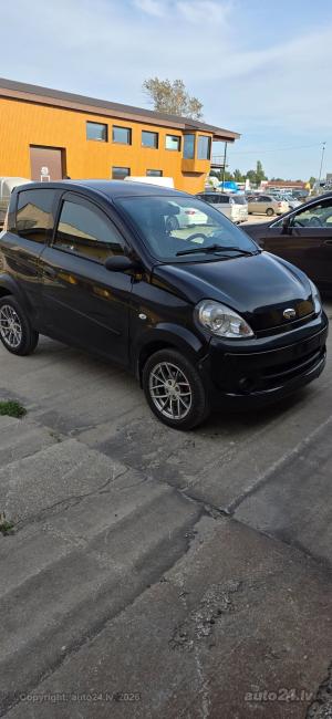 Black Microcar M.GO 2014 in Tallinn, with an engine capacity of 0.49 L and mileage of 0 thousand km for 4900 €, photo 7 on AUTOMOTO.COM.LV