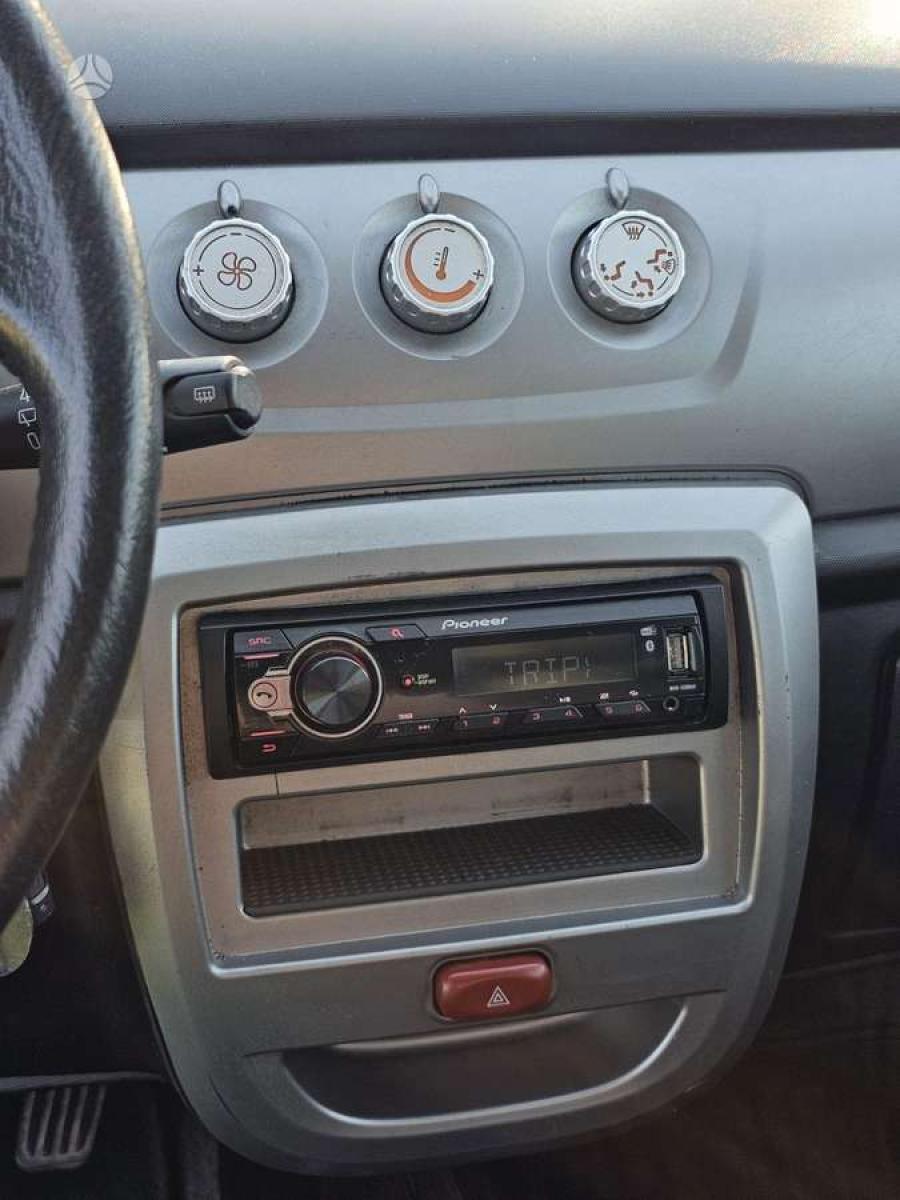 Zils Microcar Mgo 2010 Klaipėda, ar dzinēja tilpumu 0.50 L un nobraukumu 22 tūkst. km par 3400 €, foto 6 vietnē AUTOMOTO.COM.LV