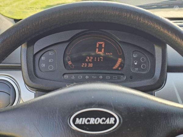 Microcar Mgo 2010 Klaipėda vietnē Zils Microcar Mgo 2010 Klaipėda, ar dzinēja tilpumu 0.50 L un nobraukumu 22 tūkst. km par 3400 €, foto 8 vietnē AUTOMOTO.COM.LV