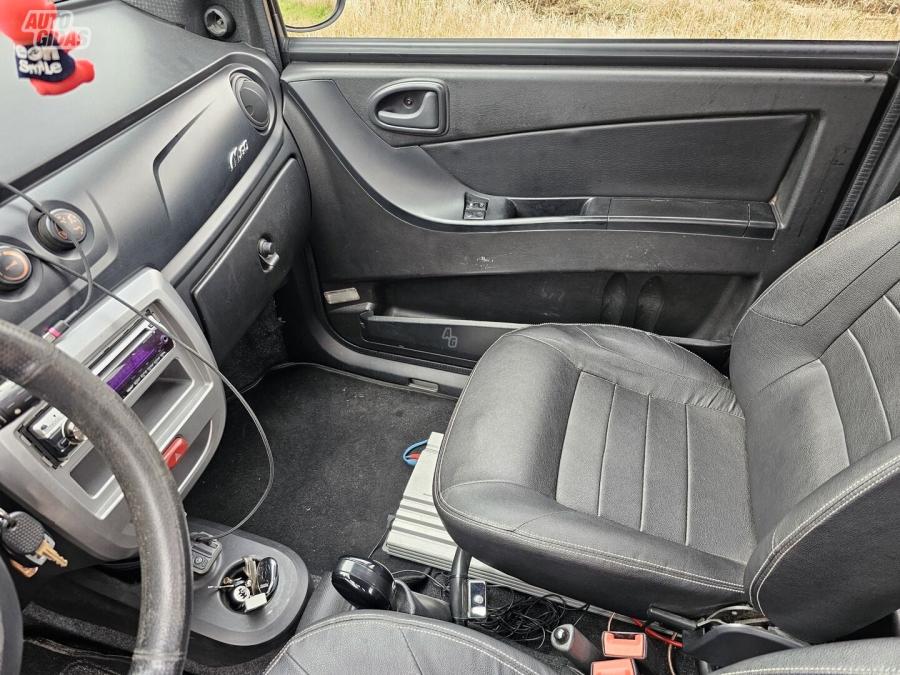 Zils Microcar M.GO 2013 Alīta, ar dzinēja tilpumu 0.40 L un nobraukumu 96 tūkst. km par 3600 €, foto 35 vietnē AUTOMOTO.COM.LV