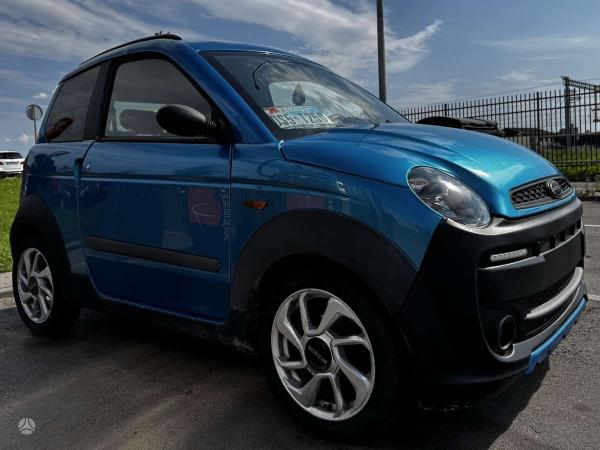 Zils Microcar Mgo 2018 Šauļi, ar dzinēja tilpumu 0.48 L un nobraukumu 48 tūkst. km par 6400 €, foto 3 vietnē AUTOMOTO.COM.LV