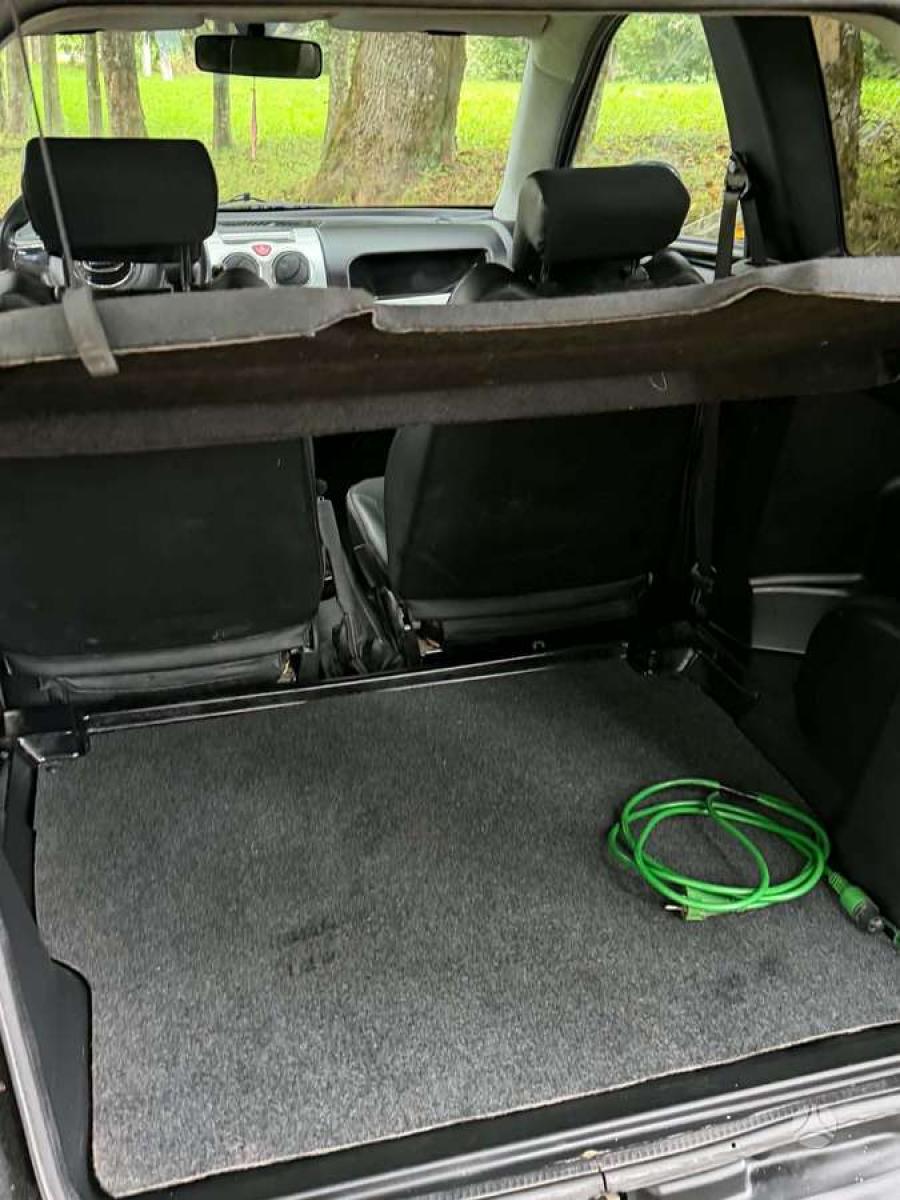 Pelēks Microcar Mgo 2015 Tauragė, ar dzinēja tilpumu 0.00 L un nobraukumu 53 tūkst. km par 5700 €, foto 13 vietnē AUTOMOTO.COM.LV