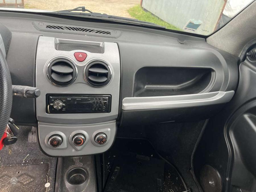 Pelēks Microcar Mgo 2016 Tauragė, ar dzinēja tilpumu 0.51 L un nobraukumu 57 tūkst. km par 3900 €, foto 15 vietnē AUTOMOTO.COM.LV