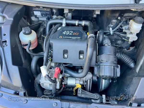 Microcar M.GO 2016 Kuresāre, ar dzinēja tilpumu 0.49 L un nobraukumu 43 tūkst. km par 6490 €, foto 5 vietnē AUTOMOTO.COM.LV