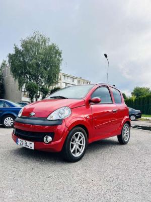 Sarkans Microcar Mgo 2012 Alīta, ar dzinēja tilpumu 0.51 L un nobraukumu 35 tūkst. km par 6000 €, foto  vietnē AUTOMOTO.COM.LV