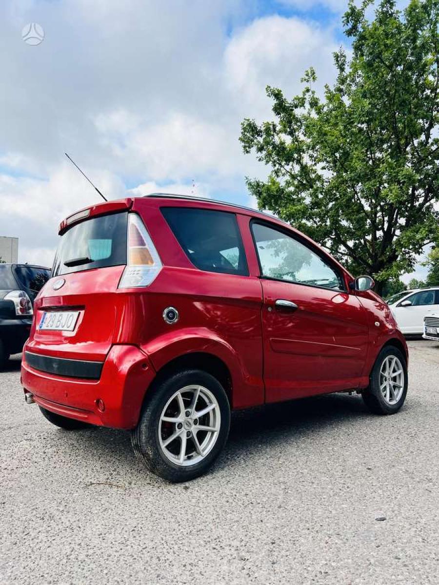 Sarkans Microcar Mgo 2012 Alīta, ar dzinēja tilpumu 0.51 L un nobraukumu 35 tūkst. km par 6000 €, foto 5 vietnē AUTOMOTO.COM.LV