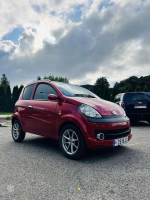 Sarkans Microcar Mgo 2012 Alīta, ar dzinēja tilpumu 0.51 L un nobraukumu 35 tūkst. km par 6000 €, foto 7 vietnē AUTOMOTO.COM.LV