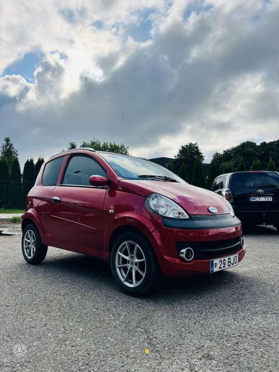 Sarkans Microcar Mgo 2012 Alīta, ar dzinēja tilpumu 0.51 L un nobraukumu 35 tūkst. km par 6000 €, foto 7 vietnē AUTOMOTO.COM.LV