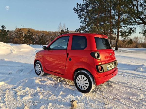 Red Microcar Mgo 2019 in Taurage, with an engine capacity of 0.50 L and mileage of 36 thousand km for 4850 €, photo 3 on AUTOMOTO.COM.LV