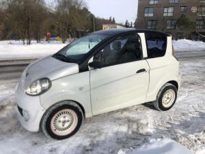White Microcar Mgo 2010 in Kaunas, with an engine capacity of 0.51 L and mileage of 84 thousand km for 2750 €, photo  on AUTOMOTO.COM.LV