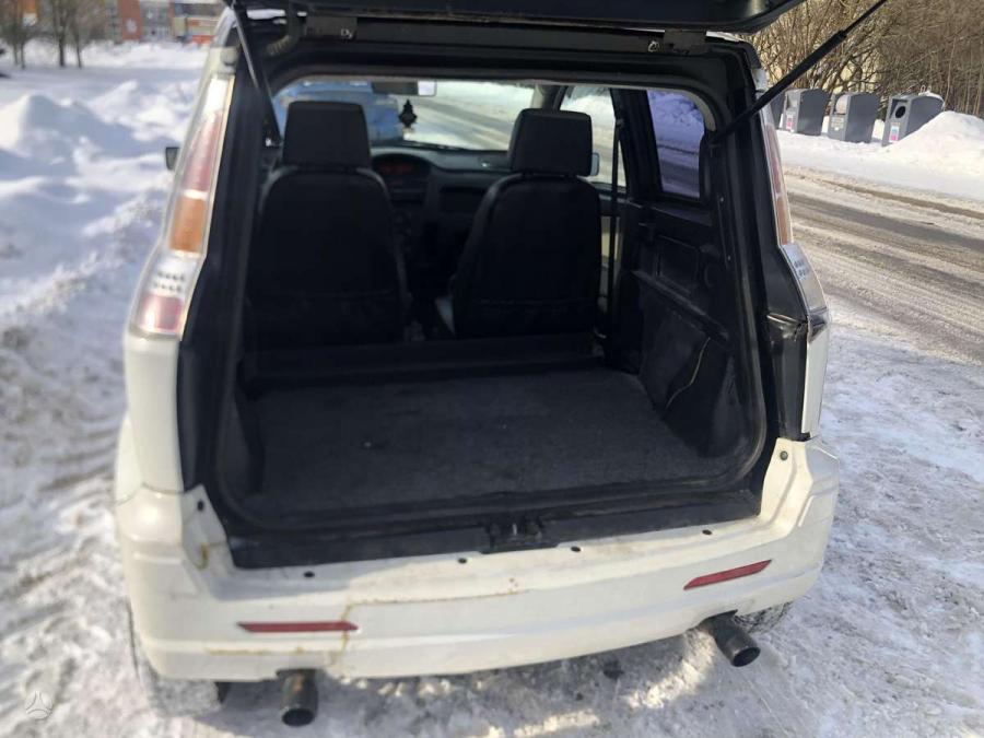White Microcar Mgo 2010 in Kaunas, with an engine capacity of 0.51 L and mileage of 84 thousand km for 2750 €, photo 6 on AUTOMOTO.COM.LV