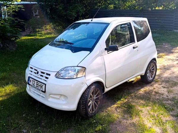 Balts Microcar Mgo 2011 Viļņa, ar dzinēja tilpumu 0.65 L un nobraukumu 65 tūkst. km par 3199 €, foto 1 vietnē AUTOMOTO.COM.LV