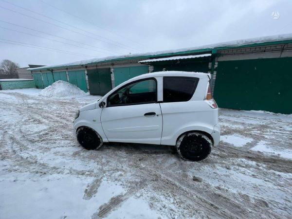 Balts Microcar Mgo 2012 Kauņa, ar dzinēja tilpumu 0.50 L un nobraukumu 46 tūkst. km par 3450 €, foto 5 vietnē AUTOMOTO.COM.LV