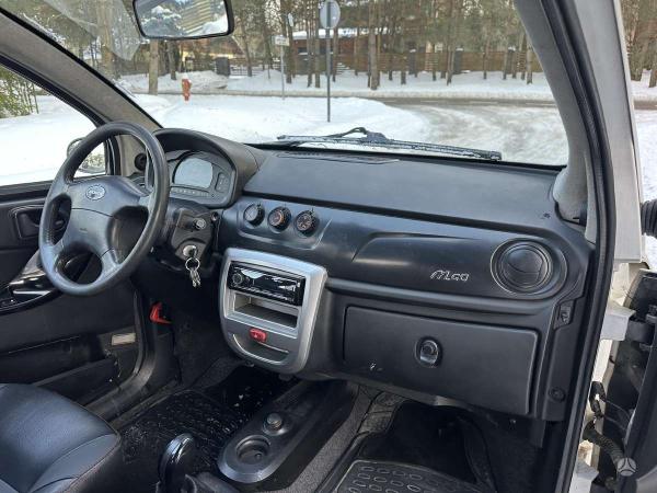 White Microcar Mgo 2012 in Kaunas, with an engine capacity of 0.51 L and mileage of 80 thousand km for 3250 €, photo 10 on AUTOMOTO.COM.LV