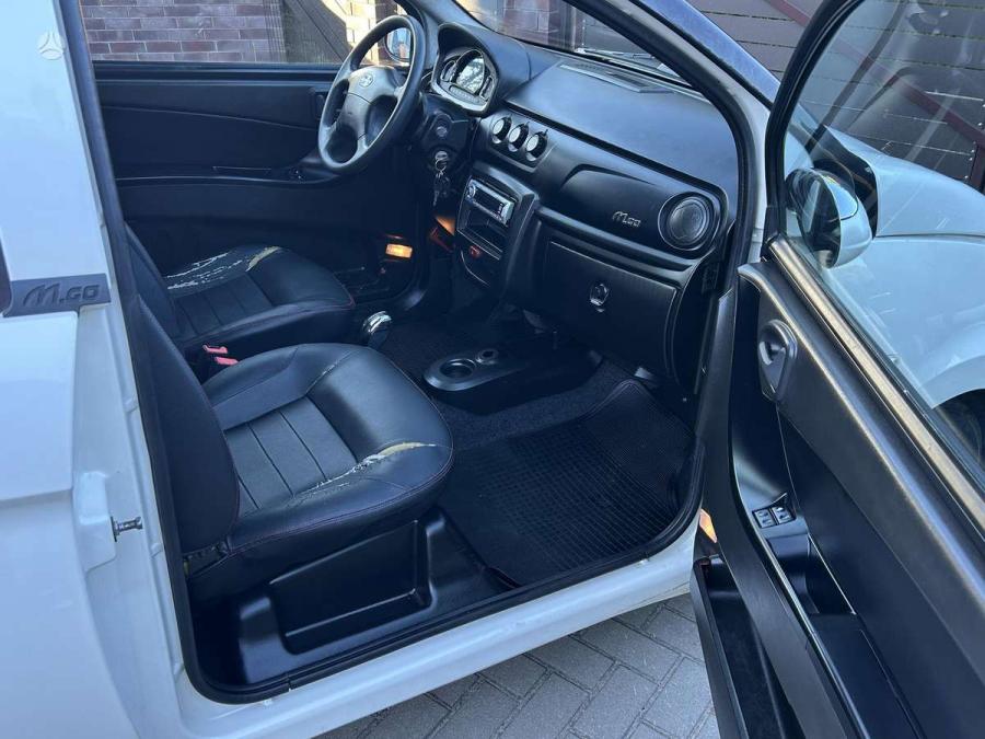 Balts Microcar Mgo 2012 Birštonas, ar dzinēja tilpumu 0.50 L un nobraukumu 6 tūkst. km par 3840 €, foto 10 vietnē AUTOMOTO.COM.LV