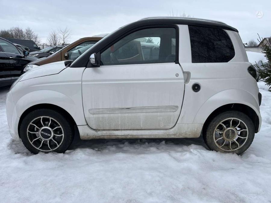 White Microcar Mgo 2017 in Taurage, with an engine capacity of 0.48 L and mileage of 46 thousand km for 3700 €, photo 4 on AUTOMOTO.COM.LV