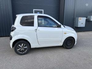 White Microcar Mgo 2018 in Alytus, with an engine capacity of 0.50 L and mileage of 95 thousand km for 3950 €, photo 5 on AUTOMOTO.COM.LV