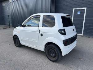 White Microcar Mgo 2018 in Alytus, with an engine capacity of 0.50 L and mileage of 95 thousand km for 3950 €, photo 12 on AUTOMOTO.COM.LV
