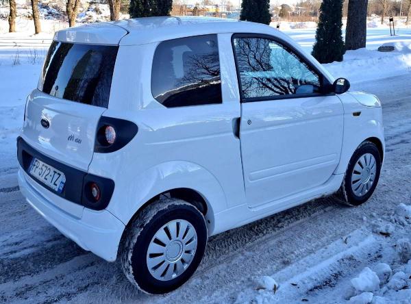White Microcar Mgo 2020 in Taurage, with an engine capacity of 0.50 L and mileage of 29 thousand km for 5700 €, photo 5 on AUTOMOTO.COM.LV