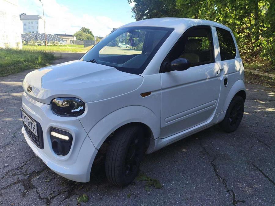 White Microcar Mgo 2021 in Kaunas, with an engine capacity of 0.00 L and mileage of 28 thousand km for 7999 €, photo 3 on AUTOMOTO.COM.LV