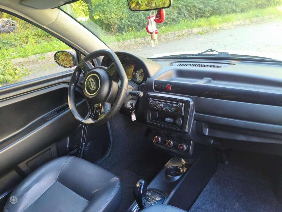 White Microcar Mgo 2021 in Kaunas, with an engine capacity of 0.00 L and mileage of 28 thousand km for 7999 €, photo 7 on AUTOMOTO.COM.LV