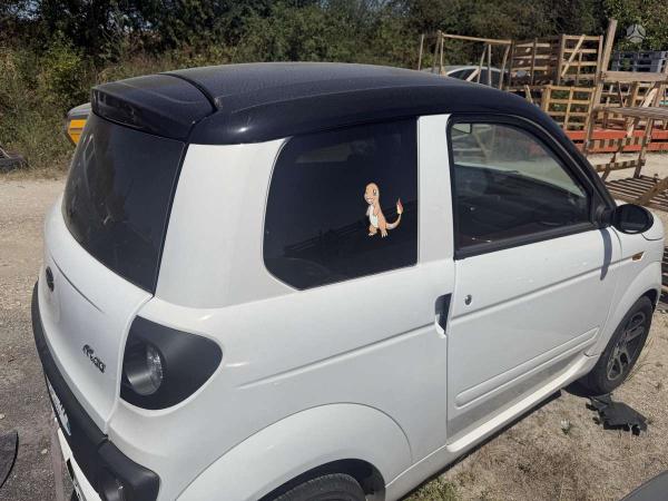 Balts Microcar Mgo 2023 Viļņa, ar dzinēja tilpumu 0.00 L un nobraukumu 10 tūkst. km par 6700 €, foto 3 vietnē AUTOMOTO.COM.LV