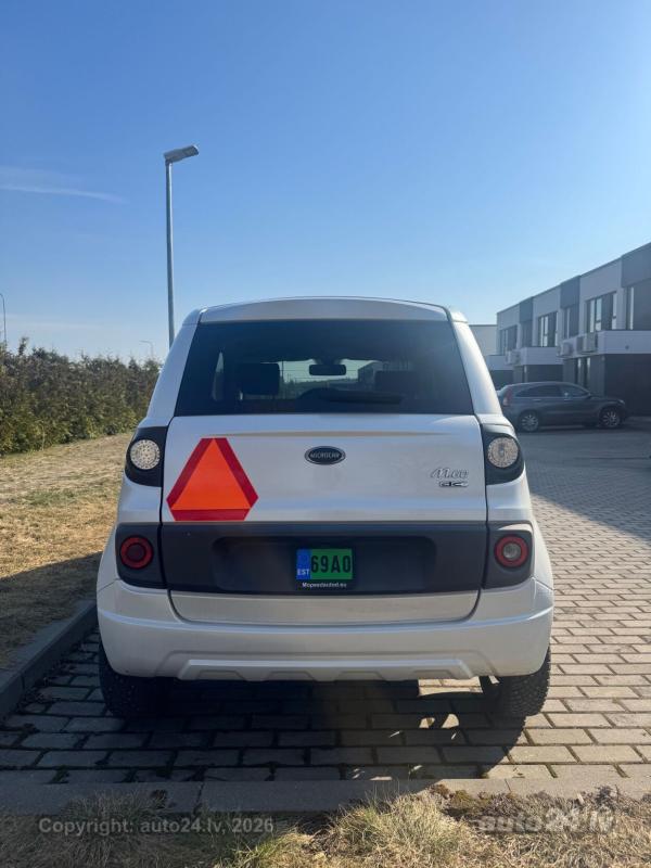 White Microcar M.GO 2021 in Tallinn, with an engine capacity of 0.48 L and mileage of 35 thousand km for 7999 €, photo 6 on AUTOMOTO.COM.LV