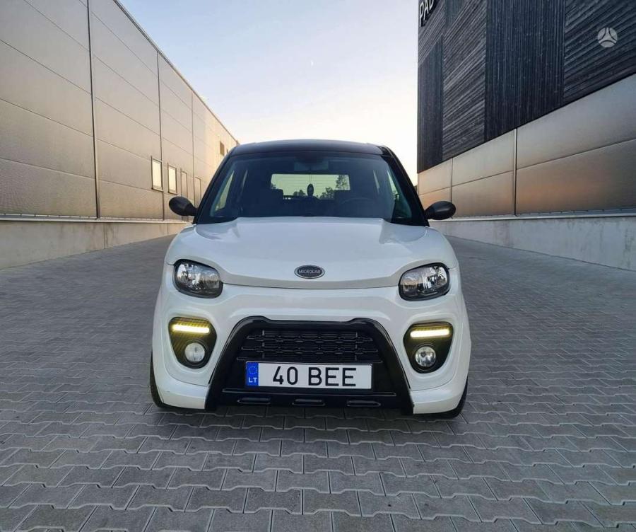White Microcar Mgo 2023 in Siauliai, with an engine capacity of 0.48 L and mileage of 16 thousand km for 7900 €, photo 4 on AUTOMOTO.COM.LV