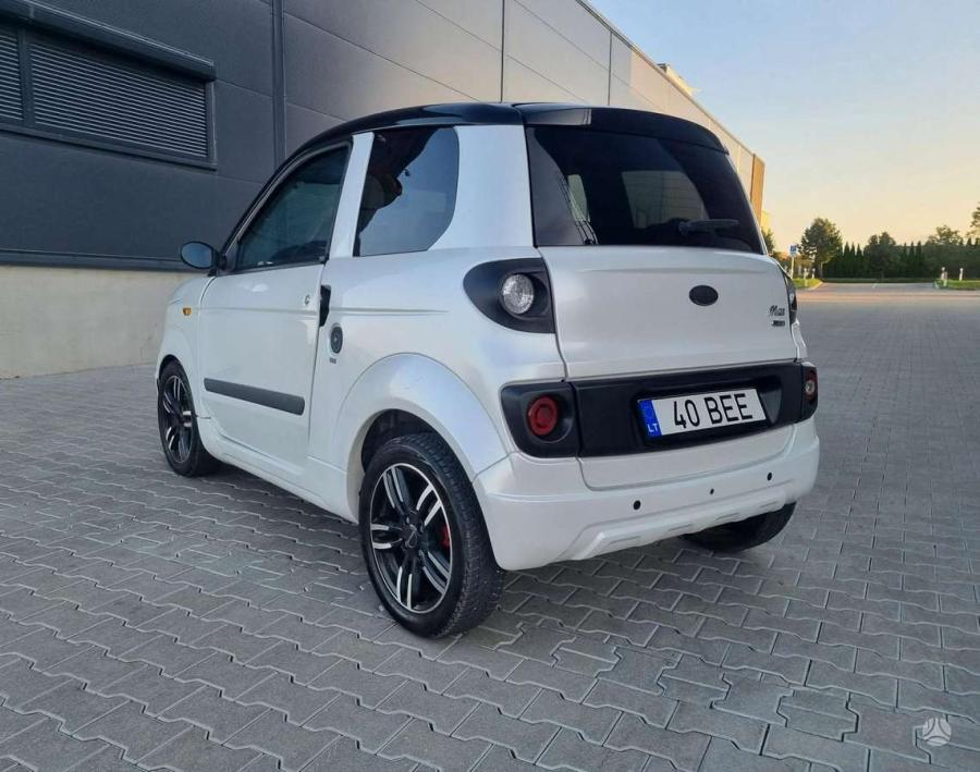 White Microcar Mgo 2023 in Siauliai, with an engine capacity of 0.48 L and mileage of 16 thousand km for 7900 €, photo 6 on AUTOMOTO.COM.LV