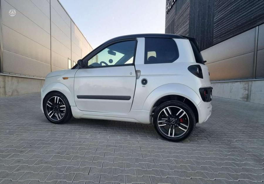 White Microcar Mgo 2023 in Siauliai, with an engine capacity of 0.48 L and mileage of 16 thousand km for 7900 €, photo 12 on AUTOMOTO.COM.LV