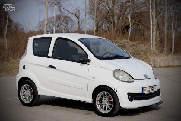 White Microcar Mgo 2012 in Siauliai, with an engine capacity of 0.40 L and mileage of 87 thousand km for 4200 €, photo 4 on AUTOMOTO.COM.LV