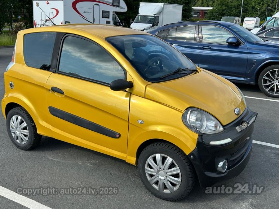 Yellow Microcar M.GO 2011 in Tallinn, with an engine capacity of 0.00 L and mileage of 21 thousand km for 2990 €, photo 1 on AUTOMOTO.COM.LV