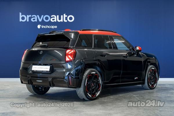 Black MINI Aceman 2026 in Tallinn, with an engine capacity of 0.00 L and mileage of 5 thousand km for 39950 €, photo 3 on AUTOMOTO.COM.LV