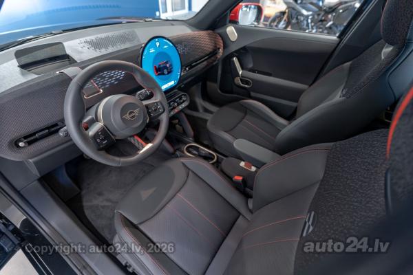 Melns MINI Aceman 2026 Tallina, ar dzinēja tilpumu 0.00 L un nobraukumu 5 tūkst. km par 39950 €, foto 10 vietnē AUTOMOTO.COM.LV