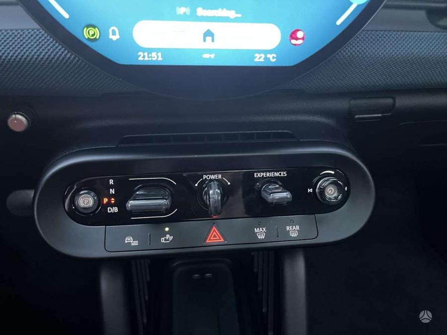 Grey MINI Aceman 2025 in Klaipeda, with an engine capacity of 0.00 L and mileage of 11 thousand km for 29000 €, photo 33 on AUTOMOTO.COM.LV