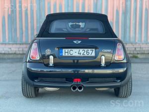 Black MINI Cabrio 2008 in Riga, with an engine capacity of 1.60 L and mileage of 265 thousand km for 5250 €, photo 5 on AUTOMOTO.COM.LV