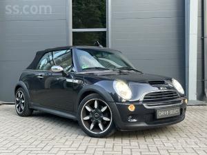 Blue MINI Cabrio 2008 in Talsi, with an engine capacity of 1.60 L and mileage of 155 thousand km for 6490 €, photo 10 on AUTOMOTO.COM.LV