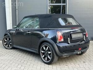 Blue MINI Cabrio 2008 in Talsi, with an engine capacity of 1.60 L and mileage of 155 thousand km for 6490 €, photo 17 on AUTOMOTO.COM.LV