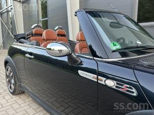 Blue MINI Cabrio 2008 in Talsi, with an engine capacity of 1.60 L and mileage of 155 thousand km for 6490 €, photo 21 on AUTOMOTO.COM.LV