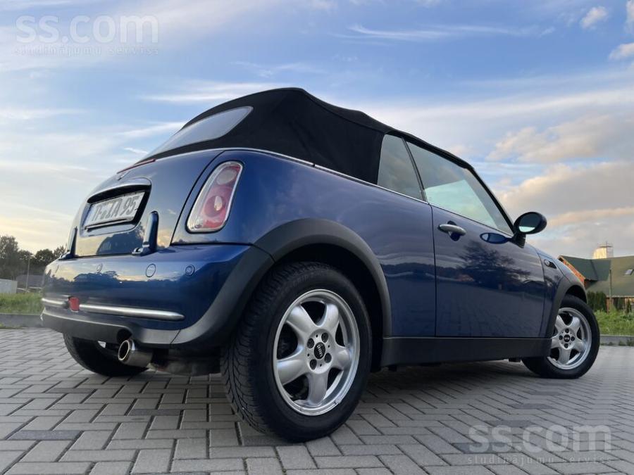 Blue MINI Cabrio 2008 in Riga, with an engine capacity of 1.60 L and mileage of 269 thousand km for 2999 €, photo 3 on AUTOMOTO.COM.LV