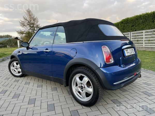 Blue MINI Cabrio 2008 in Riga, with an engine capacity of 1.60 L and mileage of 269 thousand km for 2999 €, photo 4 on AUTOMOTO.COM.LV