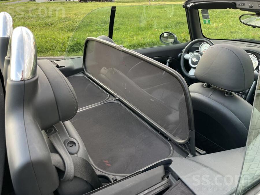 Blue MINI Cabrio 2008 in Riga, with an engine capacity of 1.60 L and mileage of 269 thousand km for 2999 €, photo 14 on AUTOMOTO.COM.LV