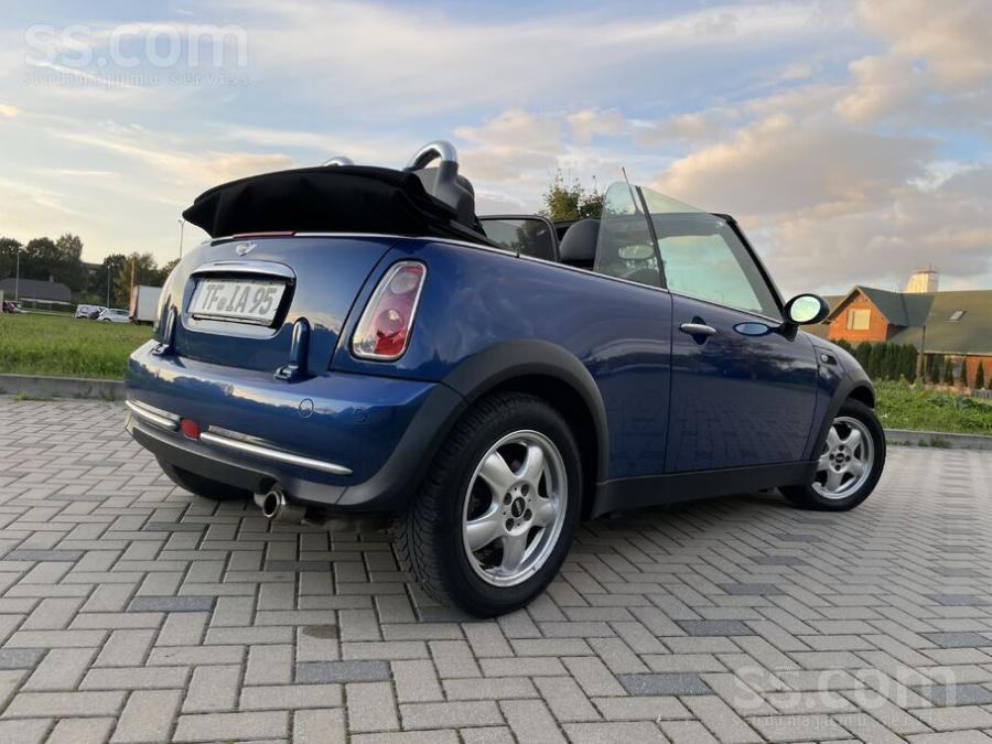 Blue MINI Cabrio 2008 in Riga, with an engine capacity of 1.60 L and mileage of 269 thousand km for 2999 €, photo 16 on AUTOMOTO.COM.LV
