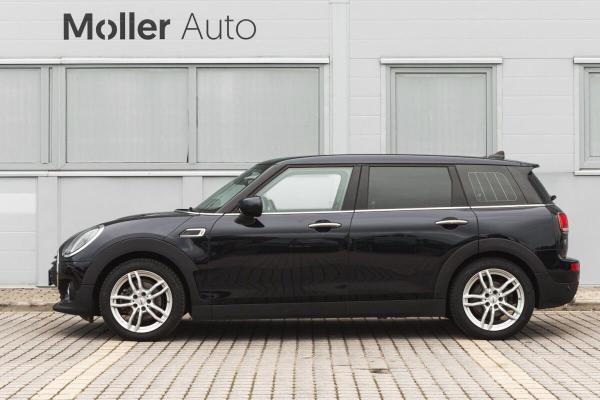 MINI Clubman 2022 in Ventspils on AUTOMOTO.COM.LV Black MINI Clubman 2022 in Ventspils, with an engine capacity of 1.50 L and mileage of 97 thousand km for 14850 €, photo 3 on AUTOMOTO.COM.LV